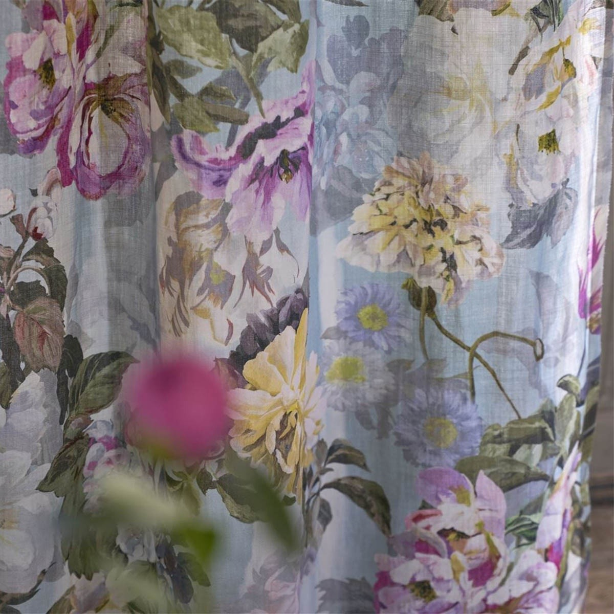 Tela de flores de Delft - Gremio de diseñadores